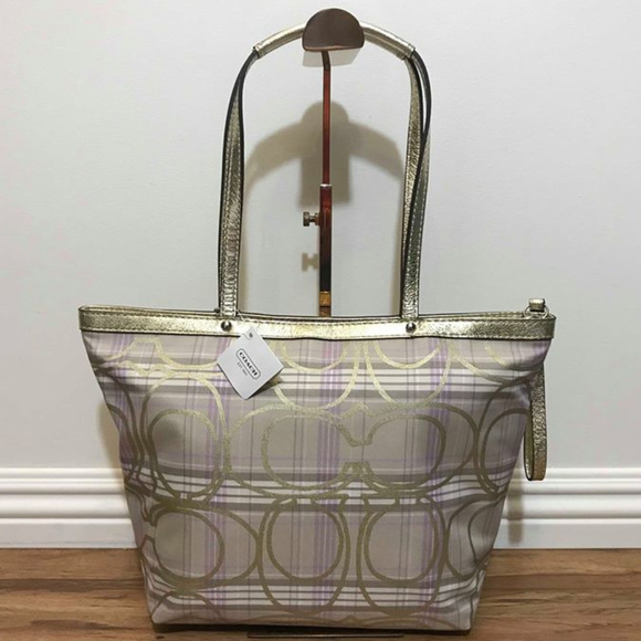 Coach | Bags | Coach Signature Fabric C Tote | Poshmark